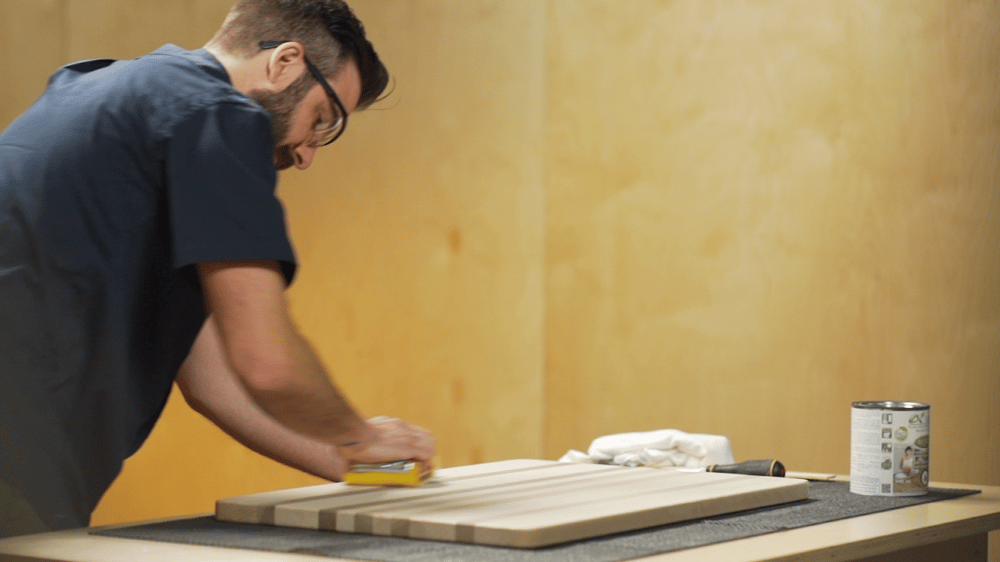 How to finish a cutting board